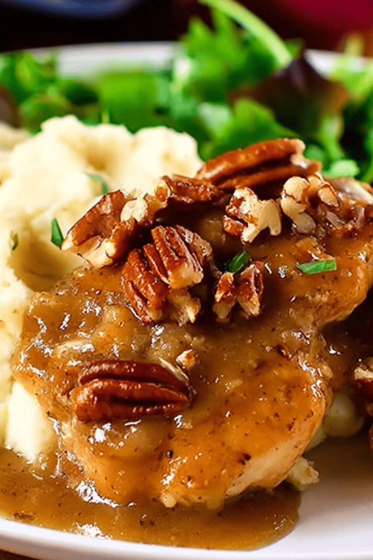 Maple Bourbon Pecan Chicken – Easy 20-Minute Dinner - Yummy Temple