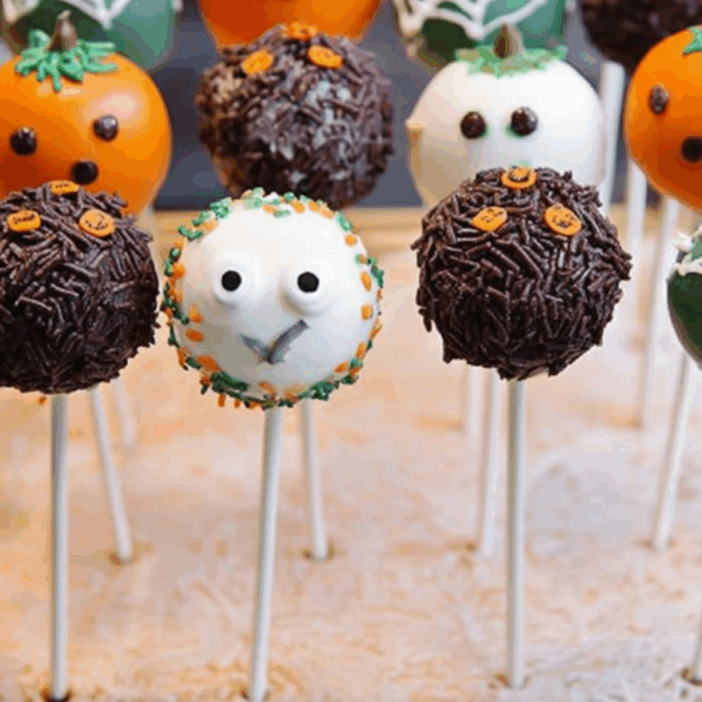 Halloween Cake Pops Recipe - Yummy Temple