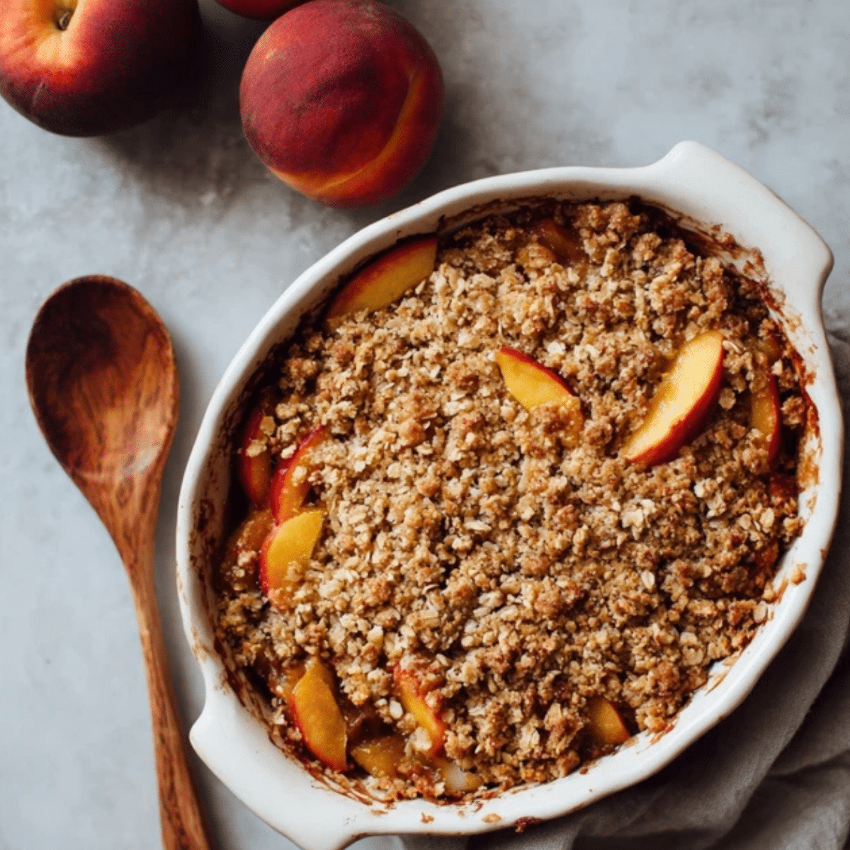 Peach Crisp Recipe – Easy & Delicious Peach Dessert - Yummy Temple